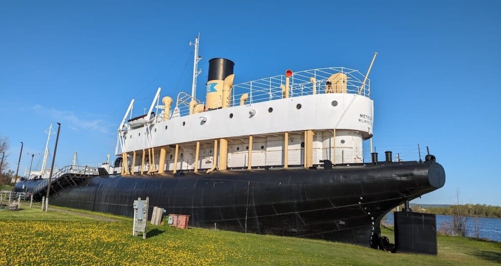 Best Attractions in Superior WI - Great Times Near the Lake - On Lake ...